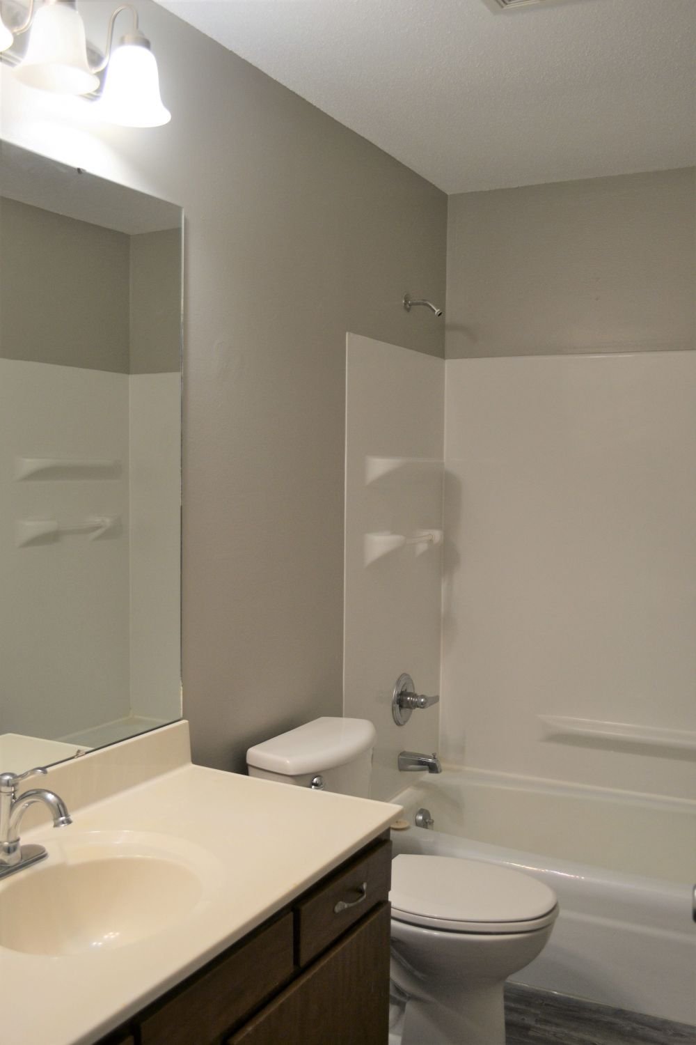 Colony Property | 3 Bedroom / 1 Bath Town